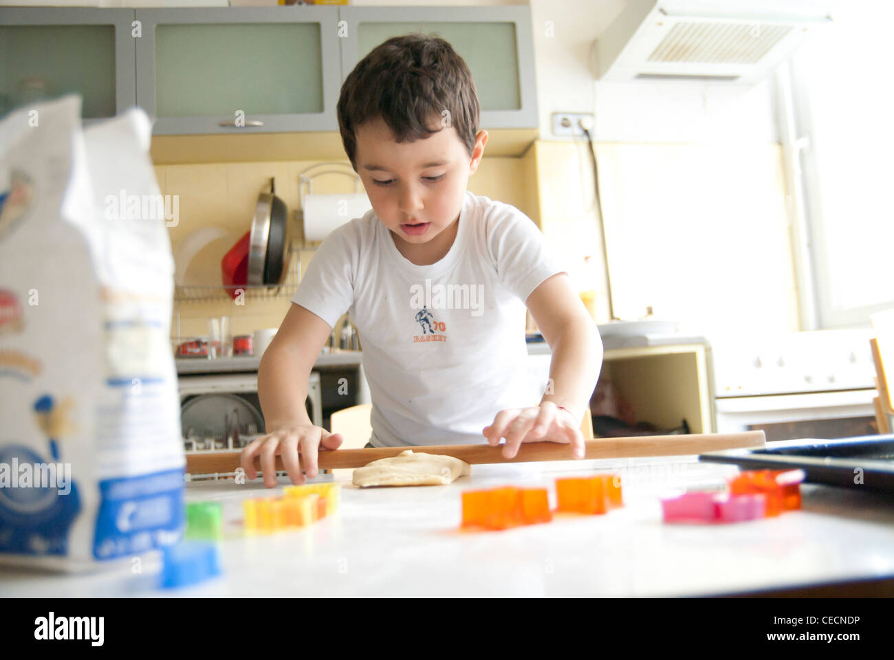 boy making cookies Stock Photo - Alamy