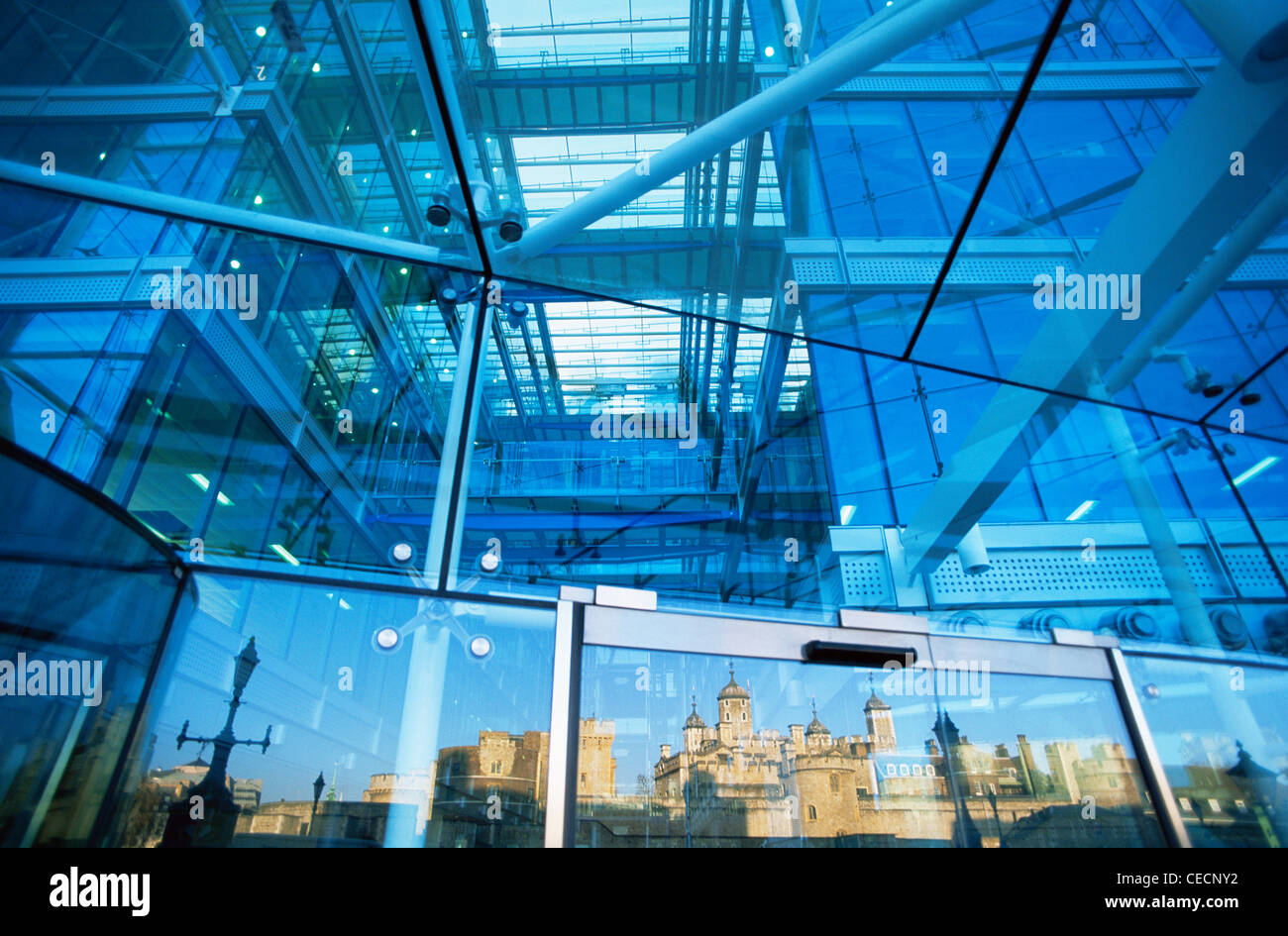 England, London, Reflection of Tower of London on the Tower Bridge ...