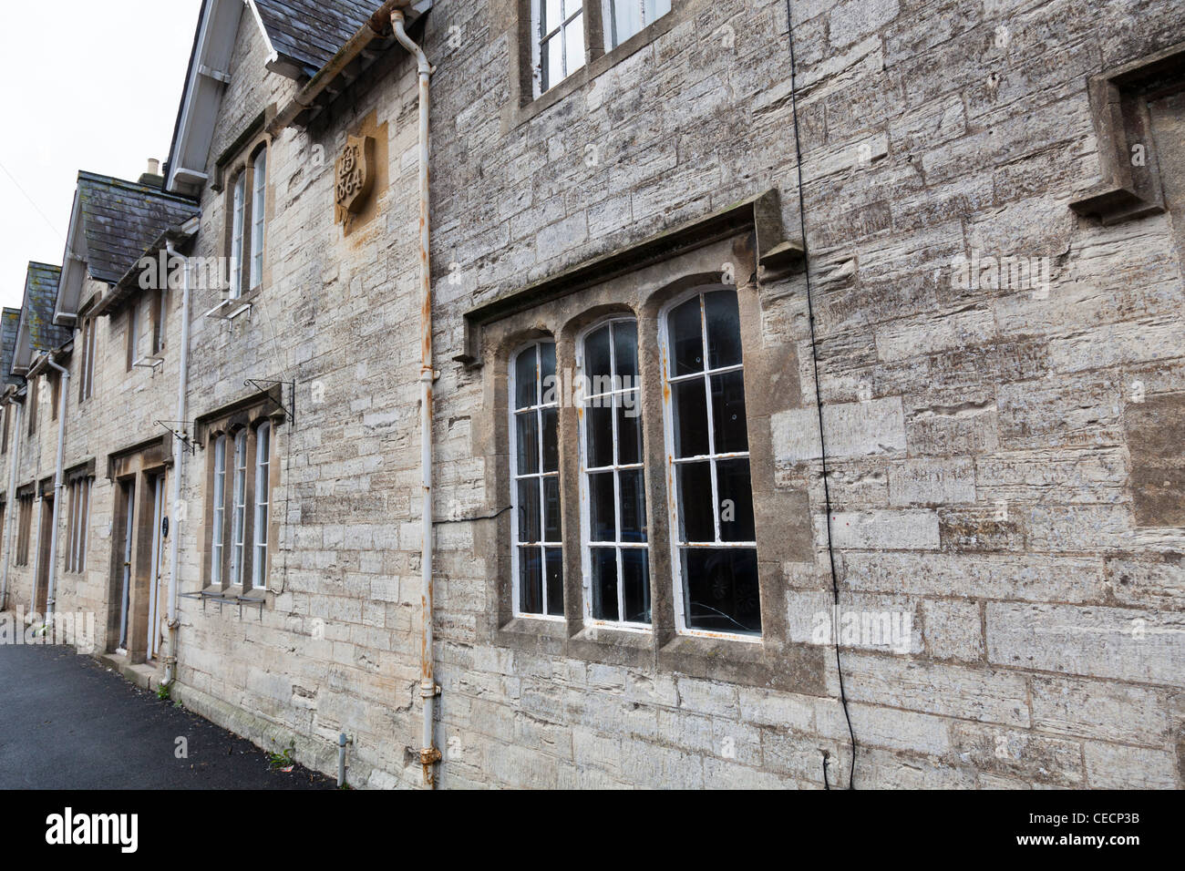 Victorian cottages hi-res stock photography and images - Alamy