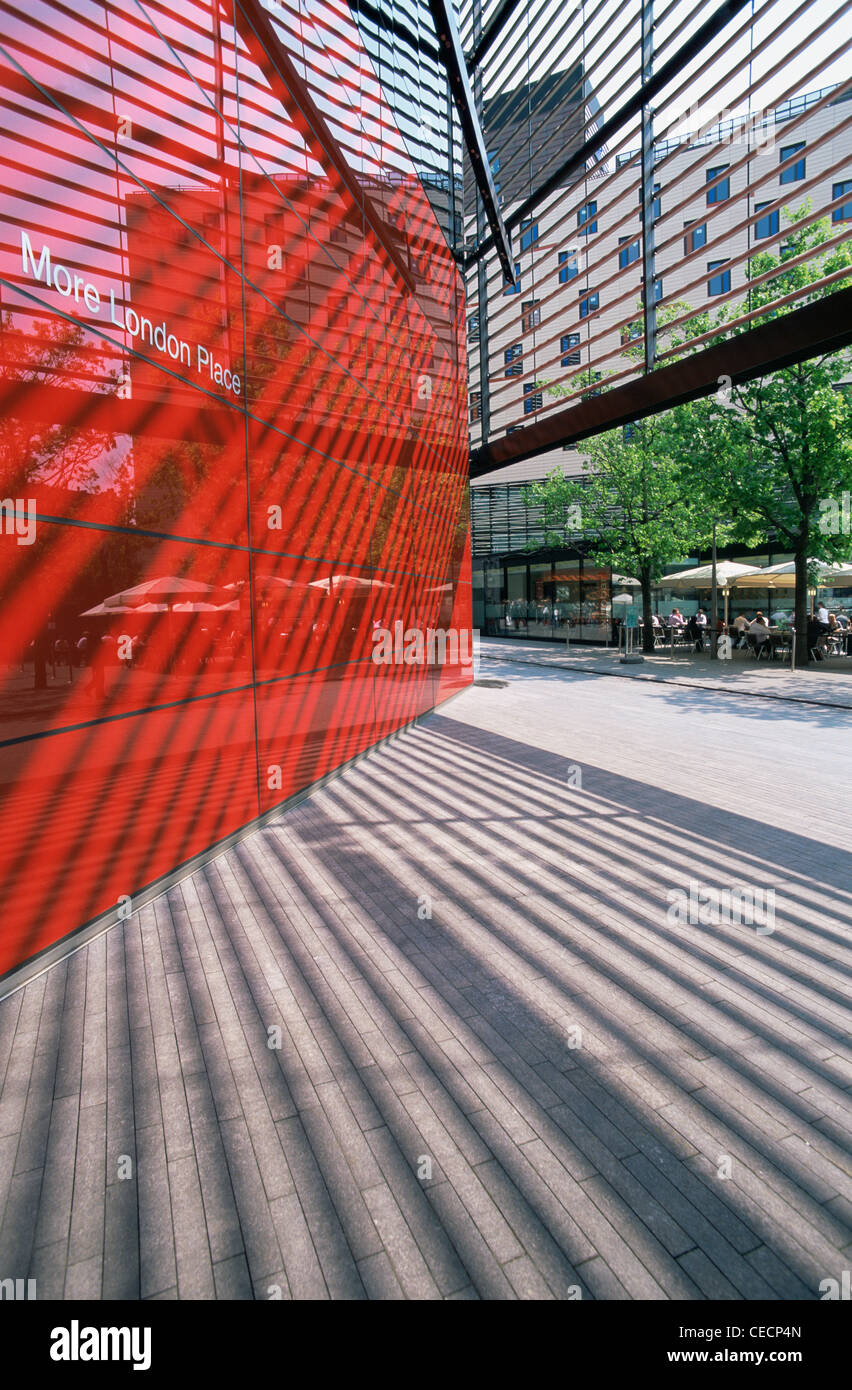 More london new business office hi-res stock photography and images - Alamy