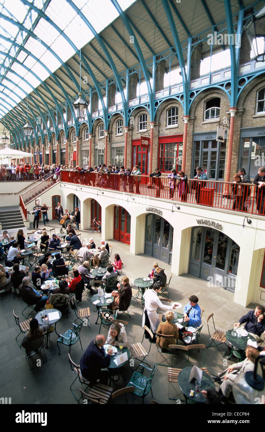 England london people hi-res stock photography and images - Alamy