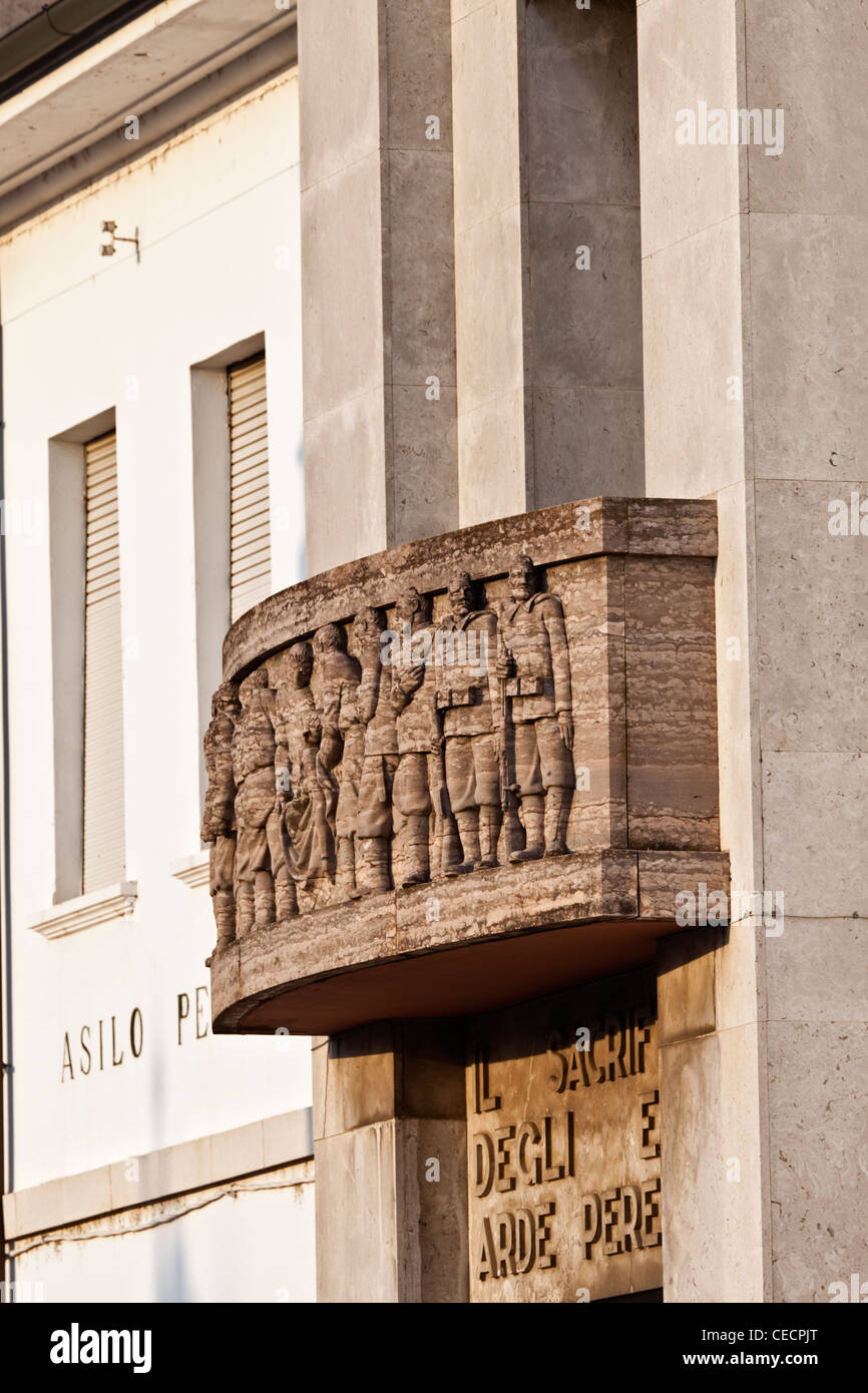 Rationalist architecture hi-res stock photography and images - Alamy