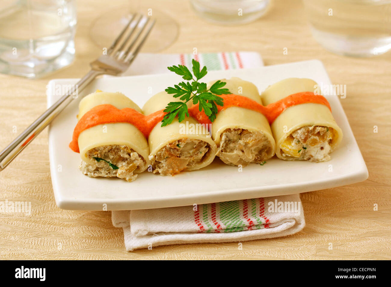 Paccheri hi-res stock photography and images - Alamy