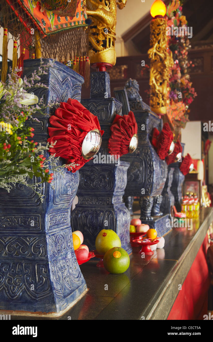 Altar at Che Kung Temple, Shatin, New Territories, Hong Kong, China ...
