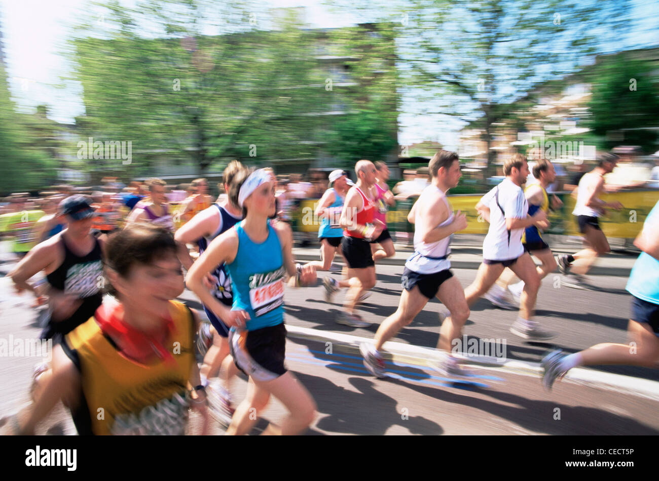 England, London, London Marathon, Crowd of Runners Stock Photo - Alamy