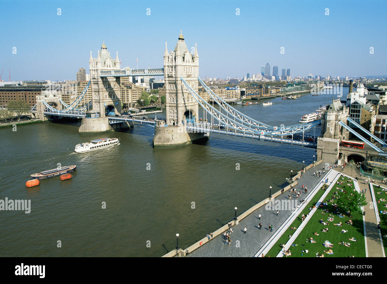United Kingdom, Great Britain, England, London, Tower Bridge Stock ...