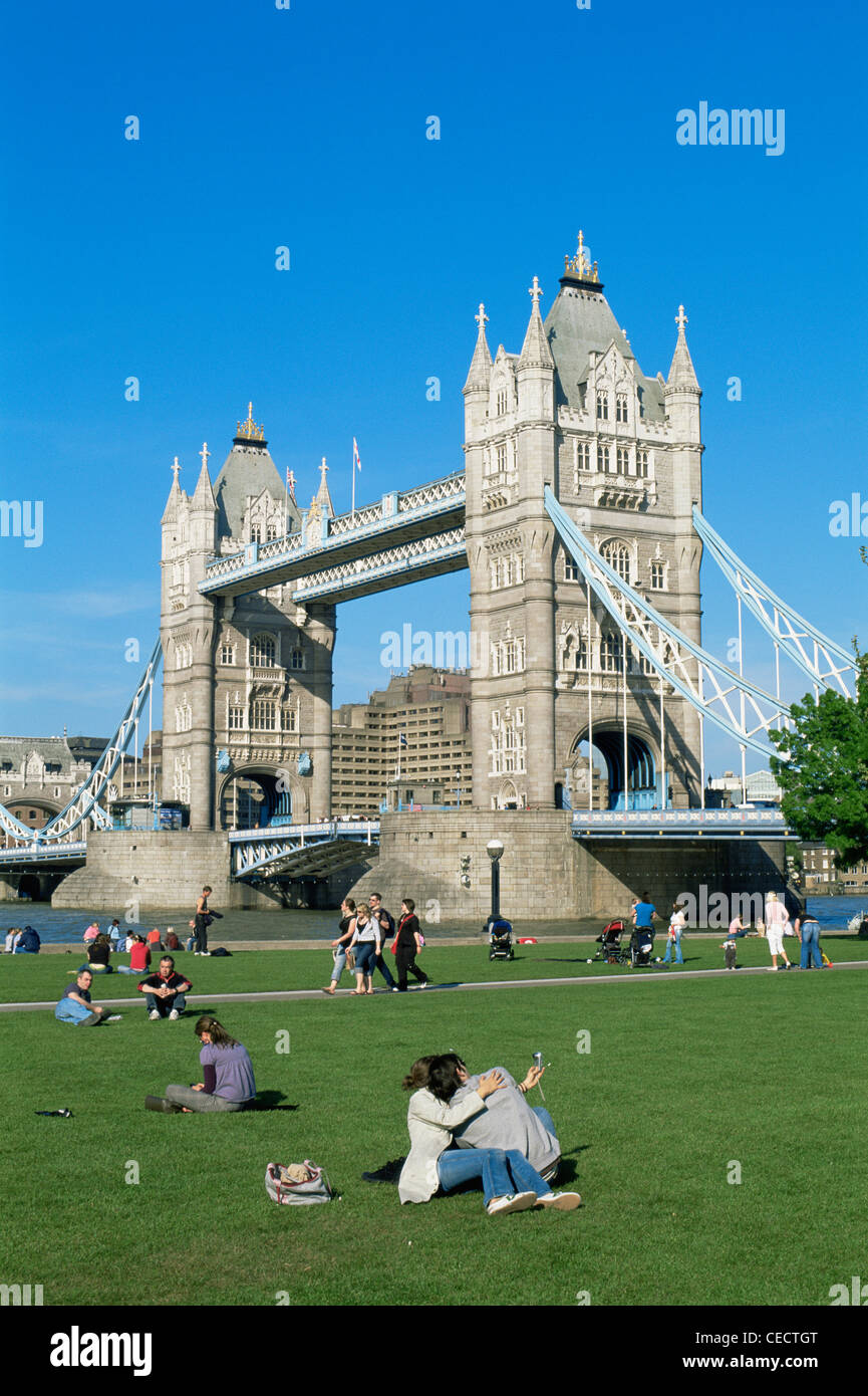 United Kingdom, Great Britain, England, London, Tower Bridge Stock ...