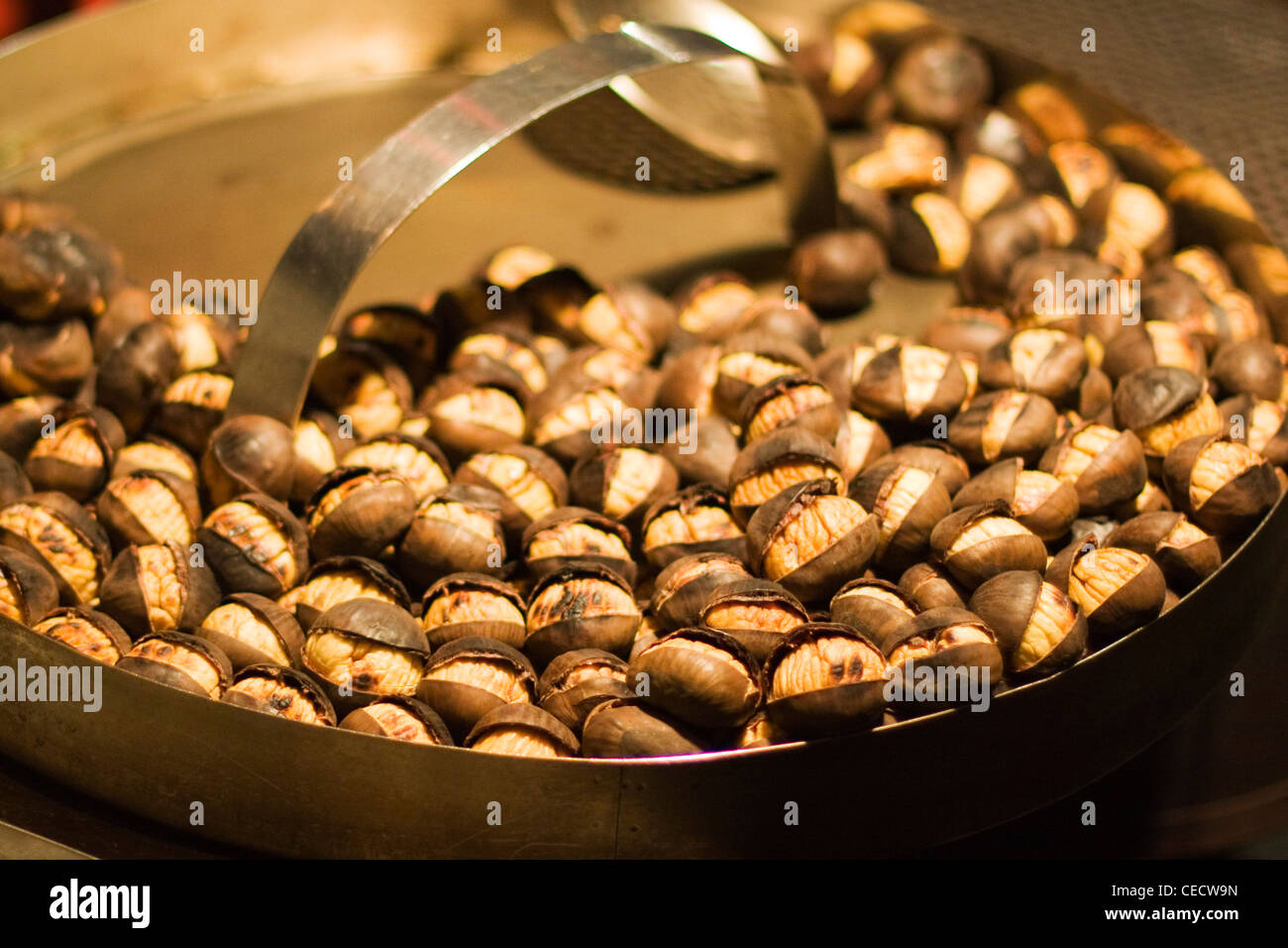 Roasted Chestnuts on a cold night in Rome Stock Photo - Alamy