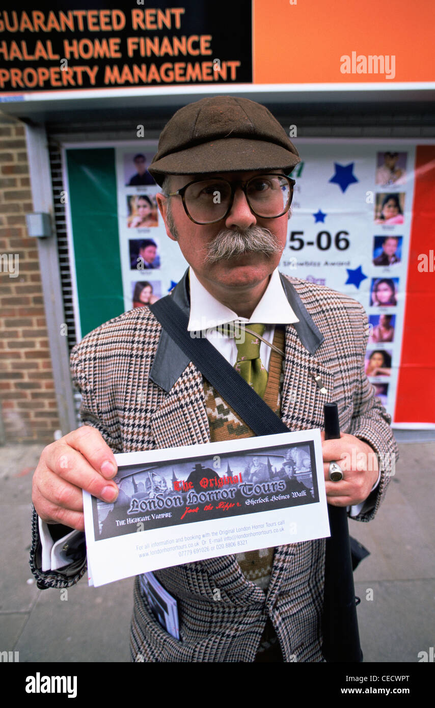 London horror tour guide tour hi-res stock photography and images - Alamy