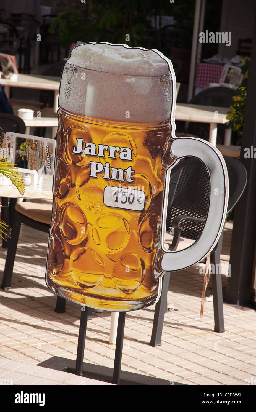 Cheap beer sign outside bar hi-res stock photography and images - Alamy