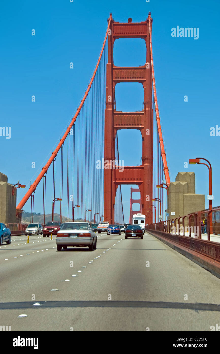 Cars passing Golden Gate Bridge in San Francisco Stock Photo - Alamy