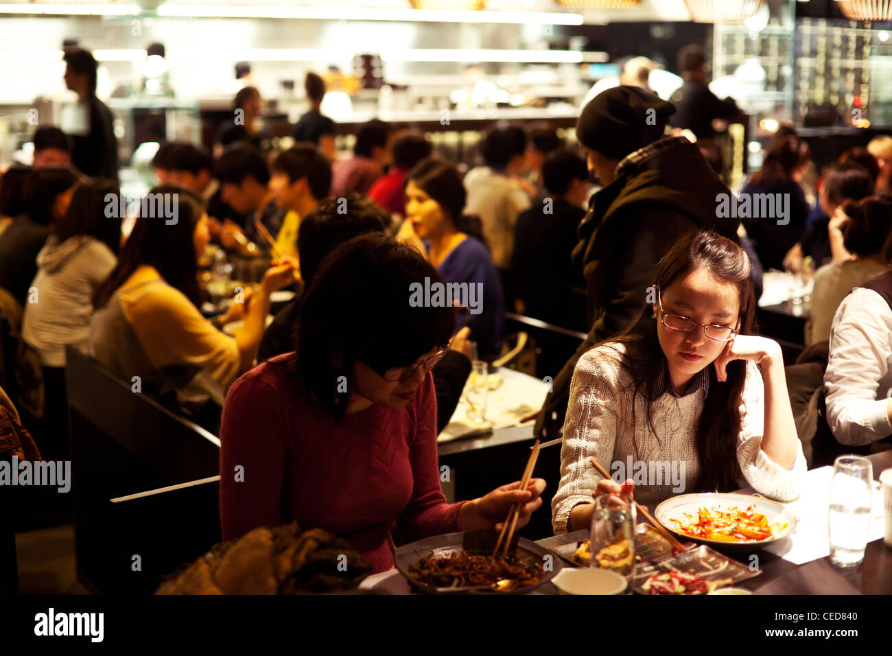 Crowded Chinese Restaurant