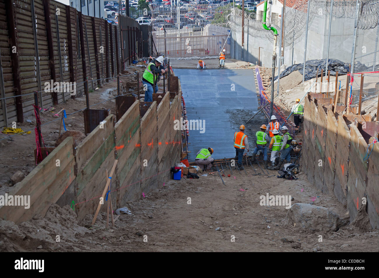 San Ysidro, California - Construction workers build a new pedestrian ...