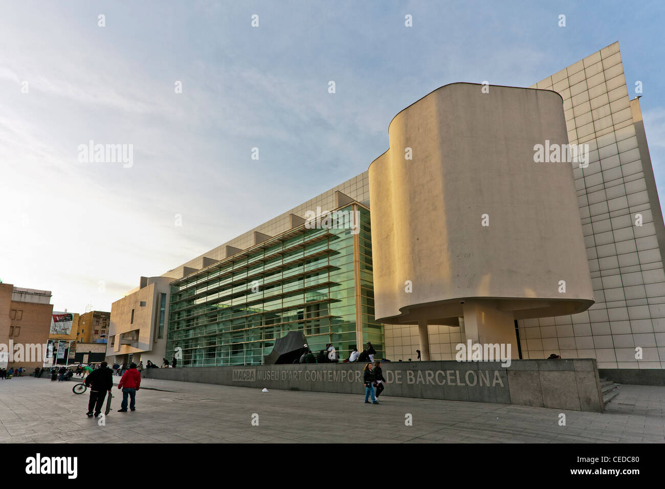 Museu d'Art Contemporani de Barcelona, MACBA, Richard Meier Architect ...