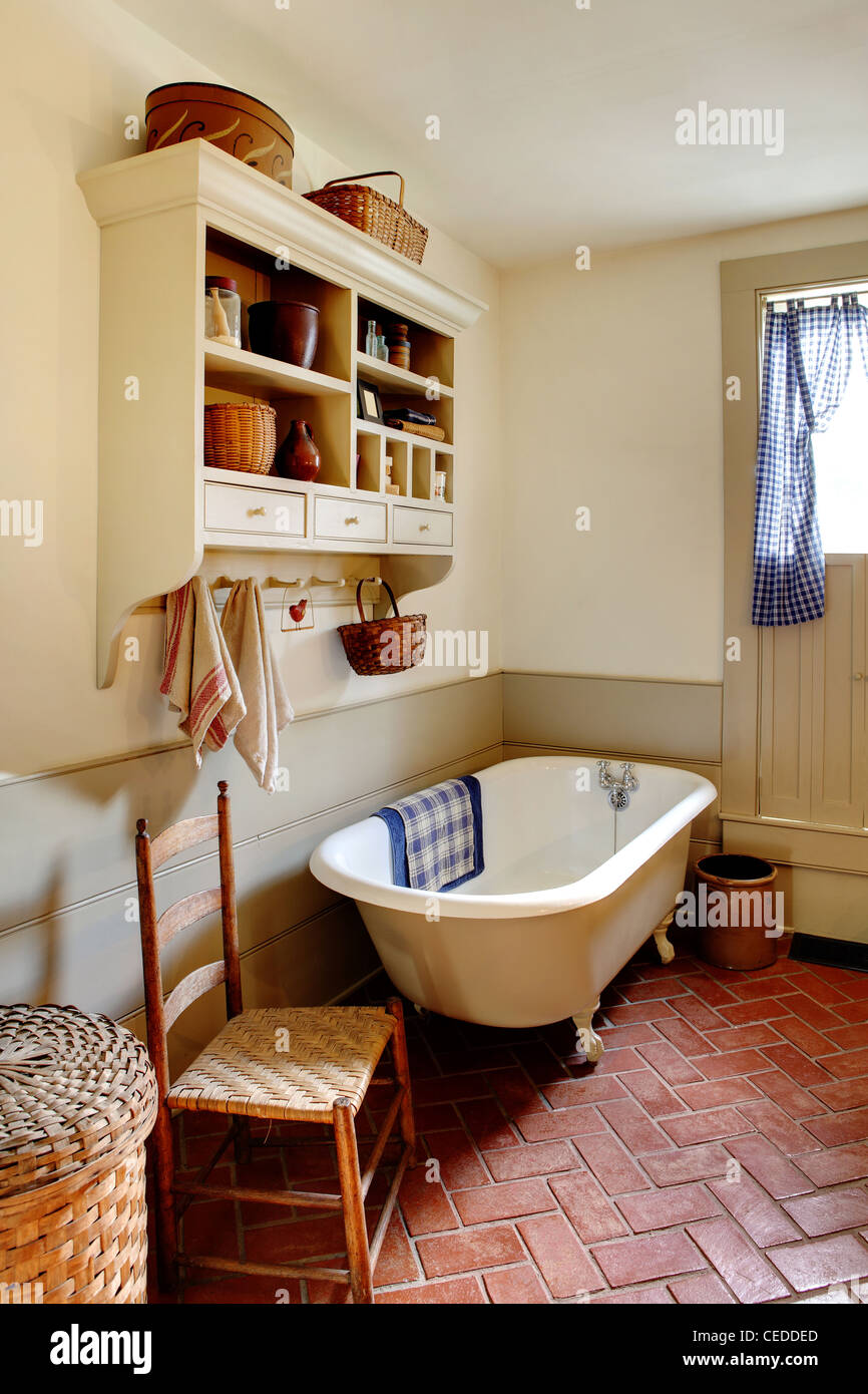 18th century bathroom hi-res stock photography and images - Alamy