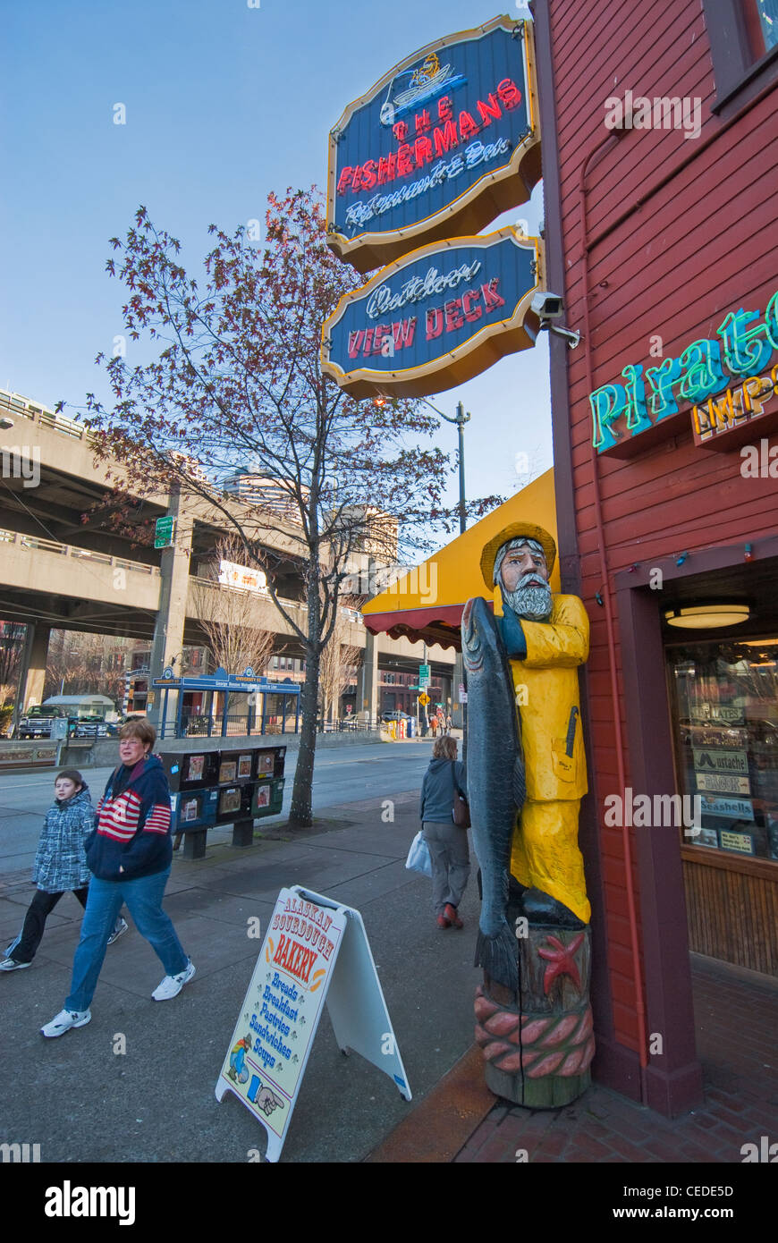 Tourists And Shops Along Alaskan Way On Seattle Waterfront Seattle WA ...