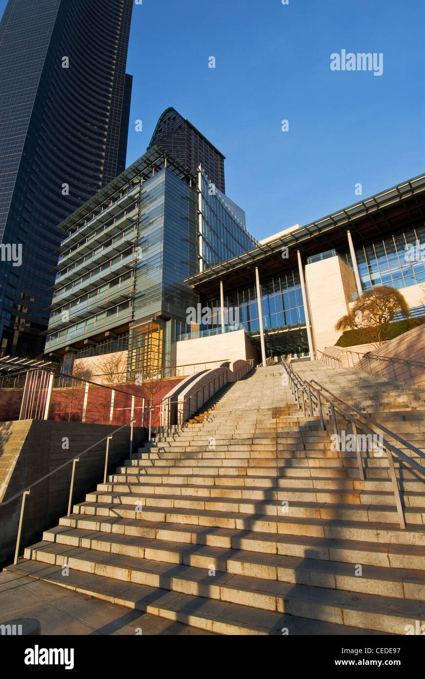 Columbia center seattle tower hi-res stock photography and images - Alamy