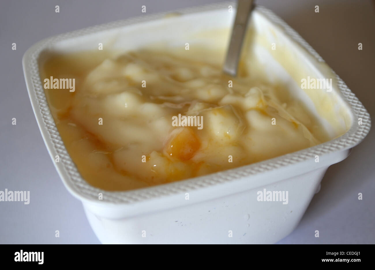 Mango yogurt hi-res stock photography and images - Alamy