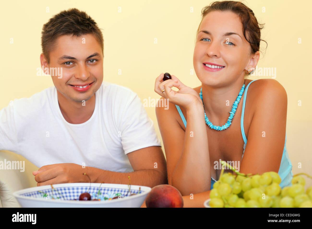 Eat fruit hi-res stock photography and images - Alamy