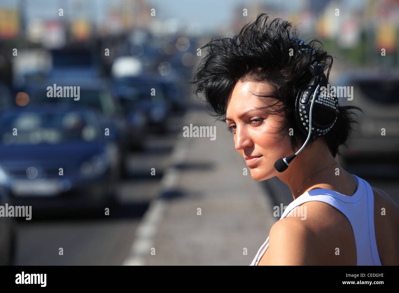 Set headphone hi-res stock photography and images - Alamy