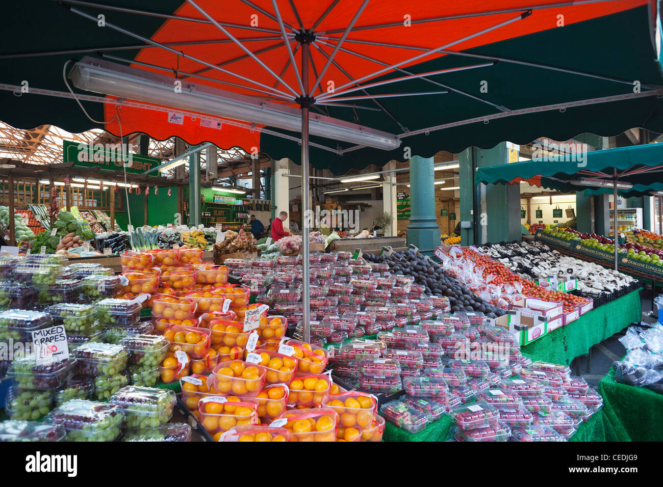 England, London, Southwark, Borough Market, Fruit Stall Stock Photo - Alamy
