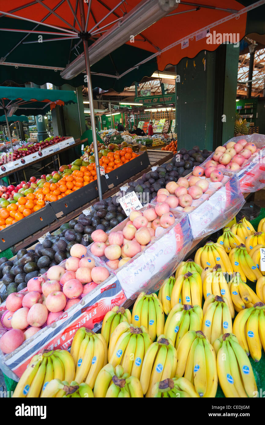 England, London, Southwark, Borough Market, Fruit Stall Stock Photo - Alamy
