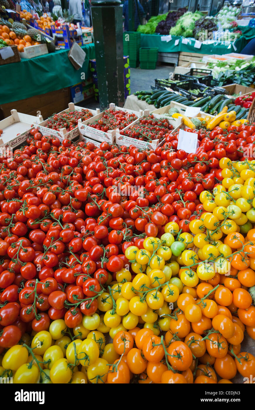 England, London, Southwark, Borough Market, Vegetable Stall, Tomato ...