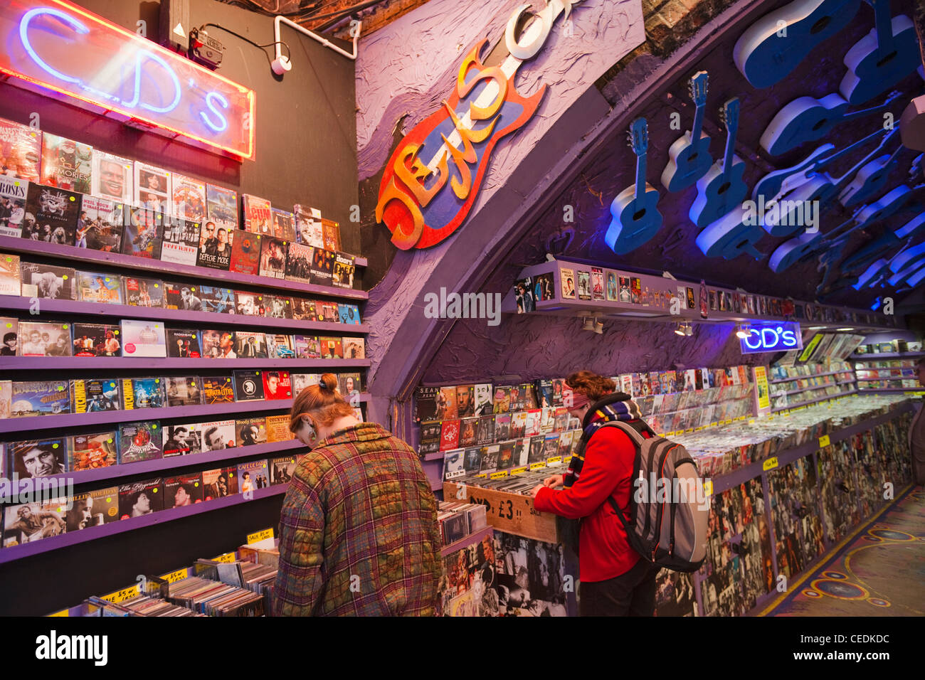 Camden Guitars Stock Photos & Camden Guitars Stock Images - Alamy