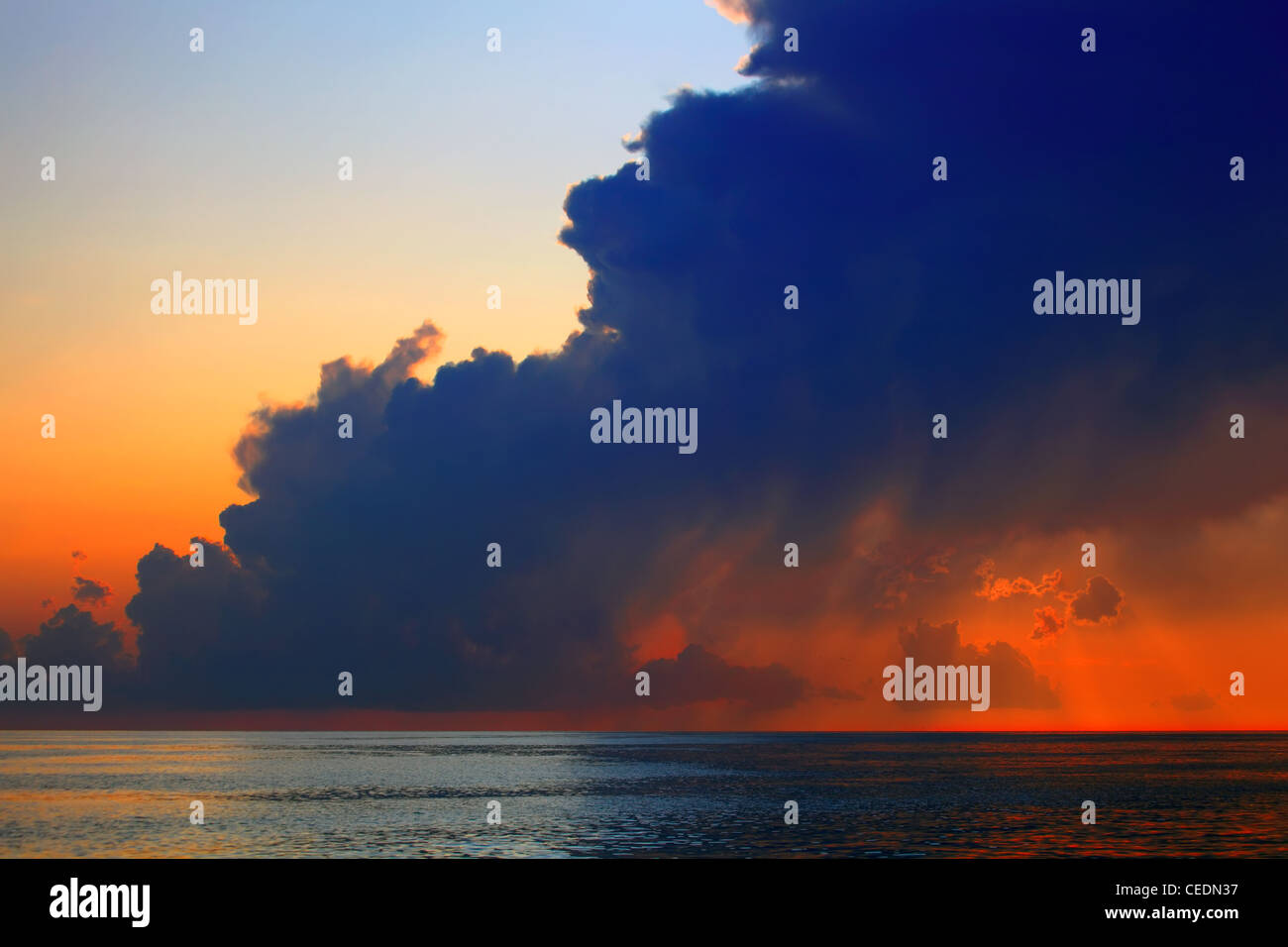 Clouds on the sea hi-res stock photography and images - Alamy
