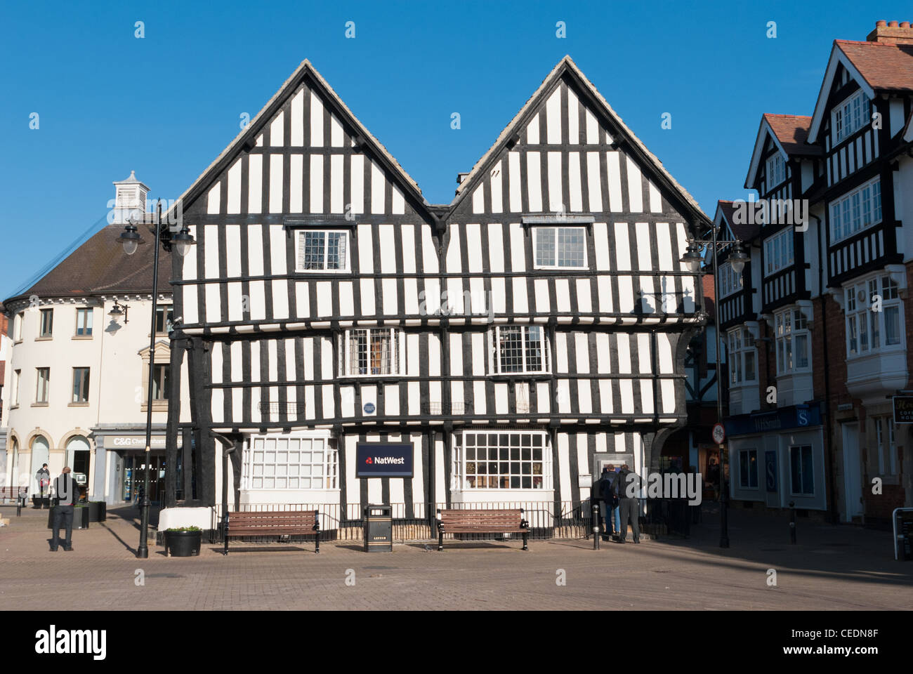 Black and white bank building hi-res stock photography and images - Alamy