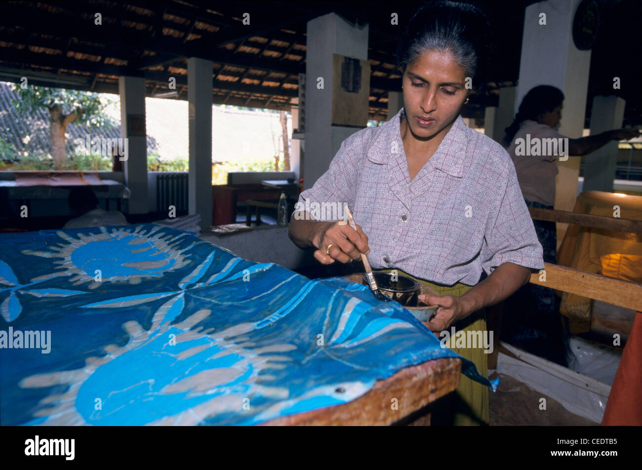 Batik art sri lanka hi-res stock photography and images - Alamy