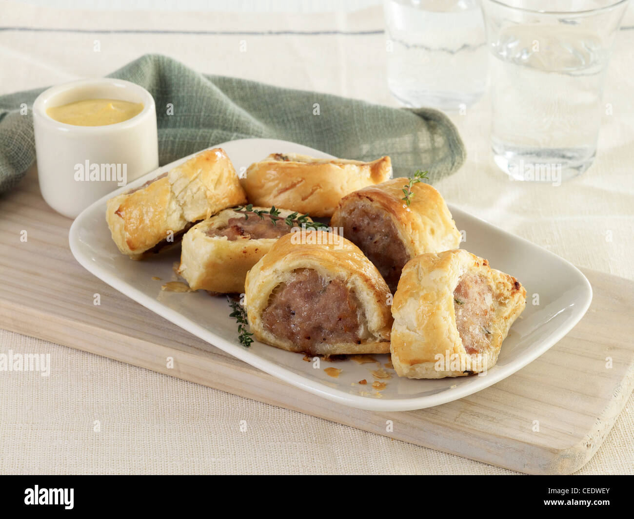 Party sausage rolls hi-res stock photography and images - Alamy