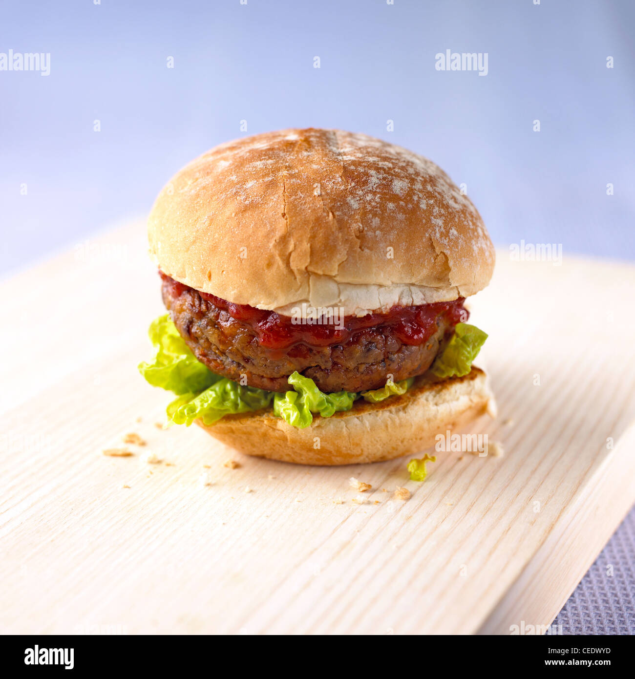 Burger chopping board hi-res stock photography and images - Alamy