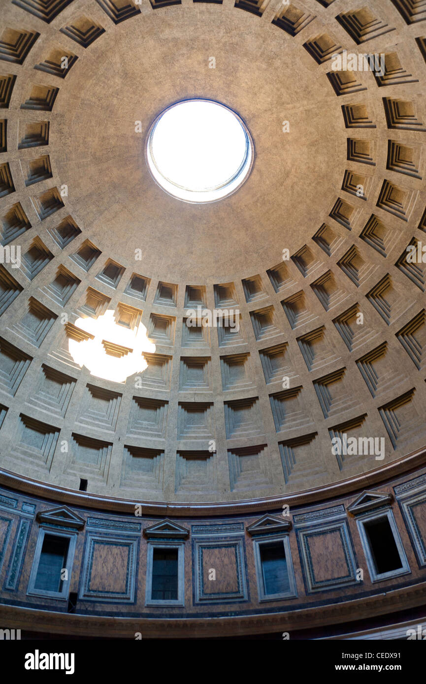 Inside the roman Pantheon Rome Italy Stock Photo - Alamy