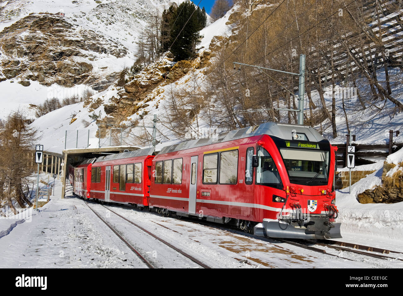 Grum hi-res stock photography and images - Alamy