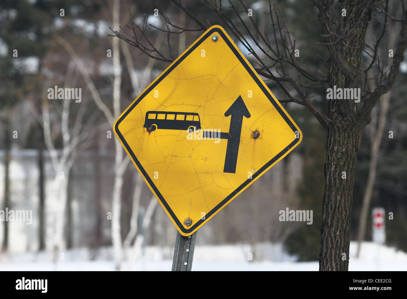 Yellow black diamond road sign hi-res stock photography and images - Alamy