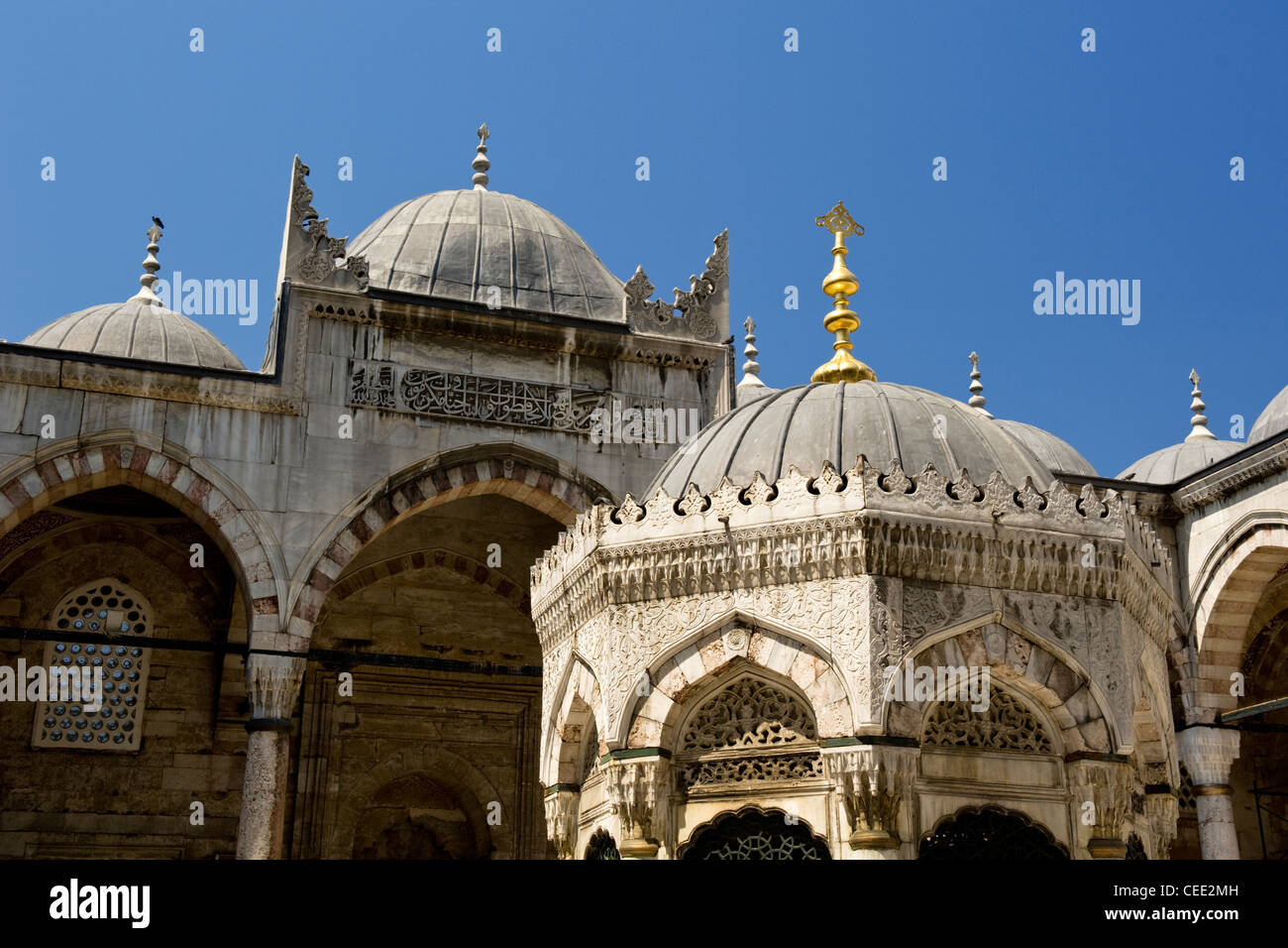 Istanbul inside the new mosque hi-res stock photography and images - Alamy
