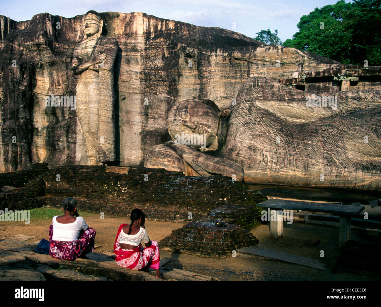 The Temple Gal Vihara in Polonnaruwa Stock Photo - Alamy