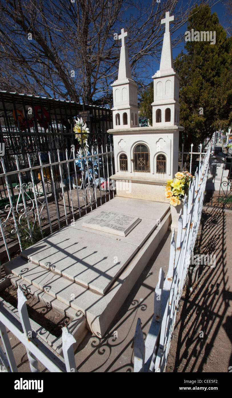 Nogales, Sonora, Mexico - An elaborate grave in a Mexican cemetery ...