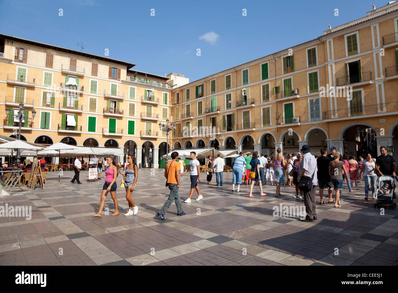 Palma mallorca old town square hi-res stock photography and images - Alamy