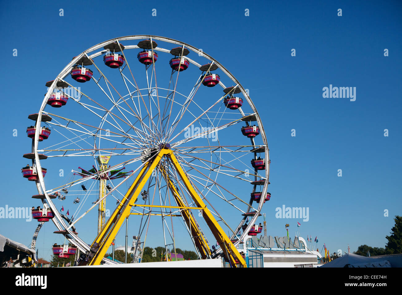 A ferris wheel at the North Carolina State Fair Stock Photo - Alamy