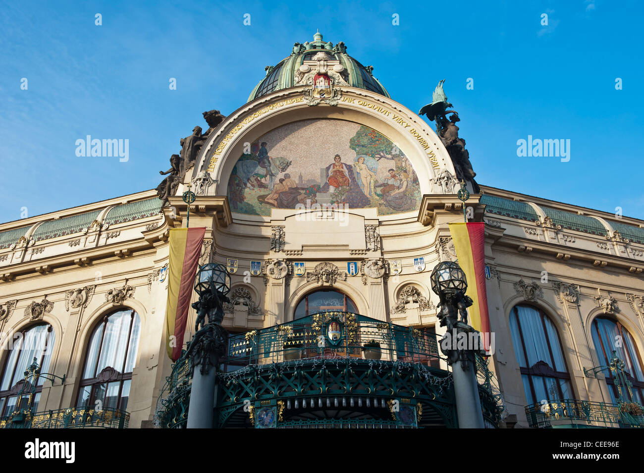 View of the exterior facade of the Opera House in Prague, Czech ...