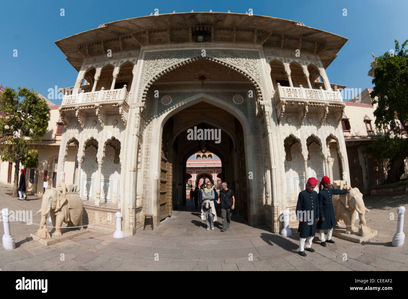 Indian palace exterior hi-res stock photography and images - Alamy