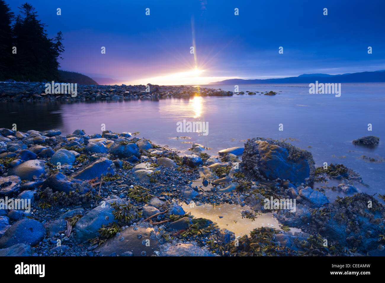 Johnston strait canada hi-res stock photography and images - Alamy