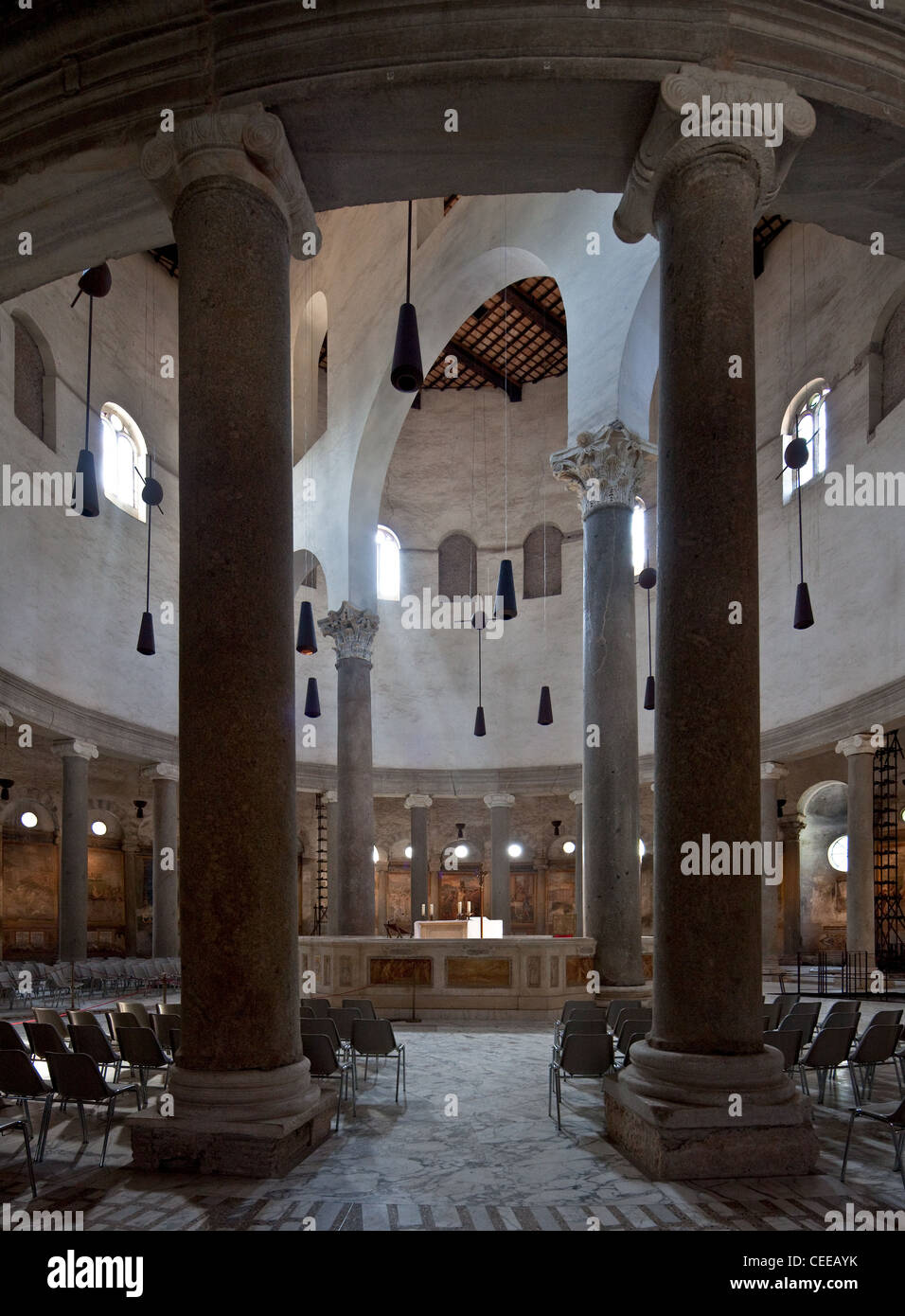 Santo stefano rotondo hi-res stock photography and images - Alamy