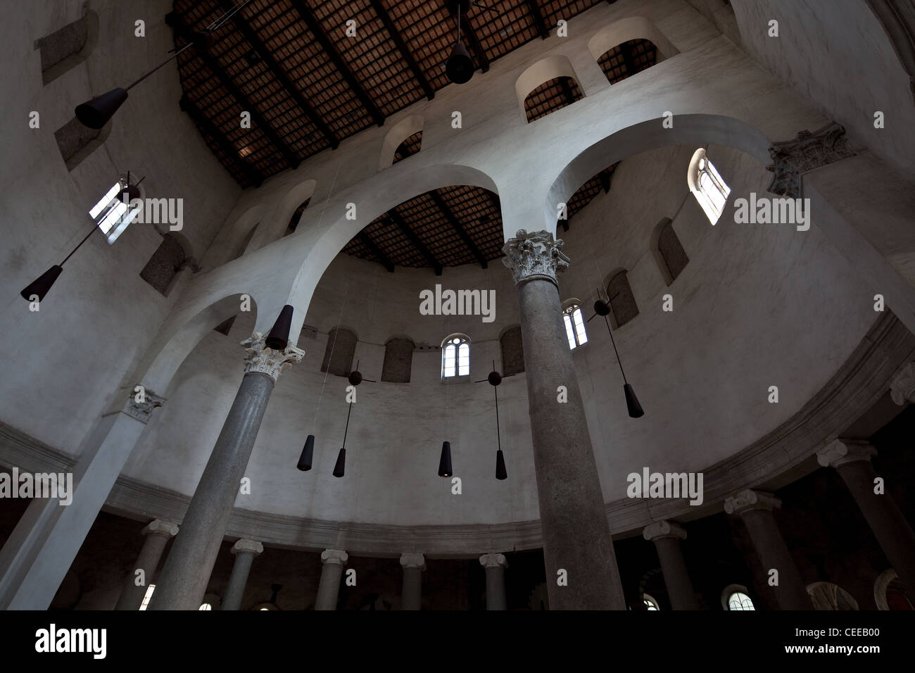 Santo stefano rotondo hi-res stock photography and images - Alamy