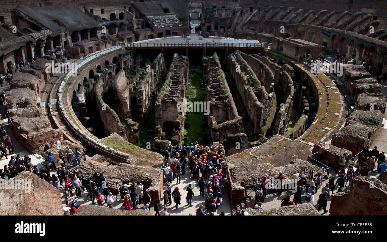 Der kolosseum hi-res stock photography and images - Alamy