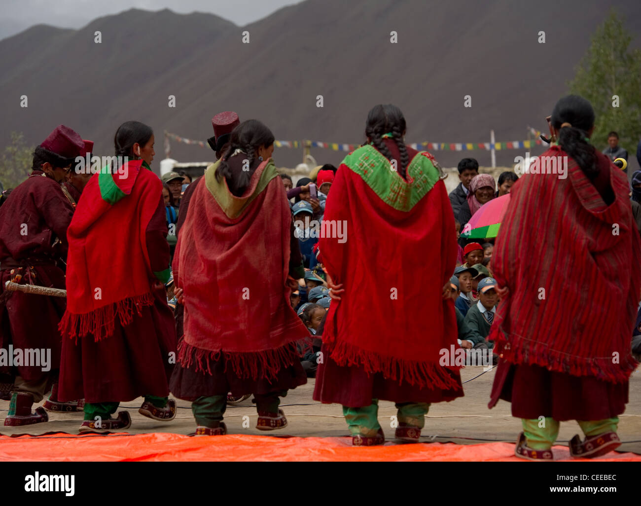 Traditional Dance and Ethnic Costume of Ladakh Stock Photo - Alamy