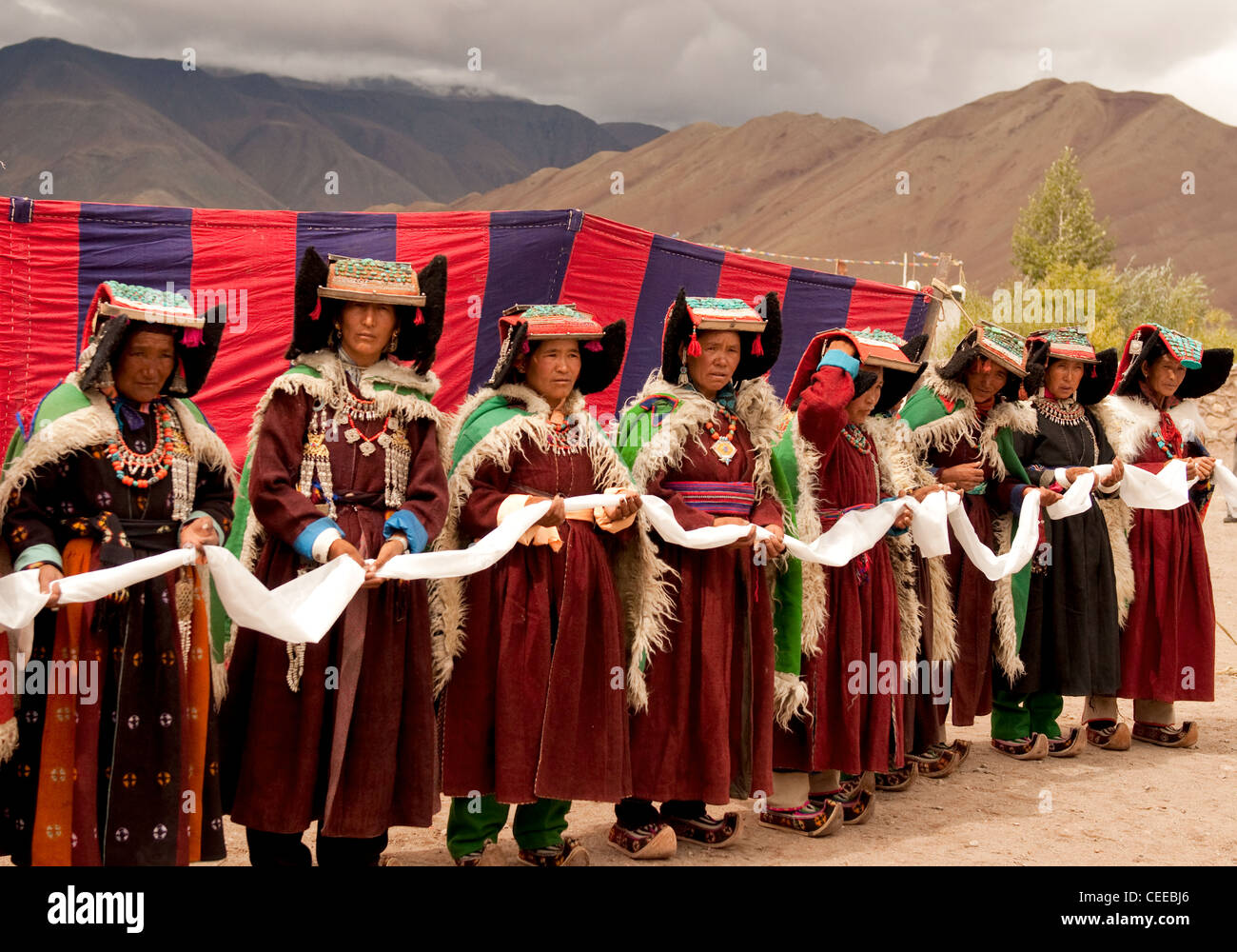 Traditional Dance and Ethnic Costume of Ladakh Stock Photo - Alamy