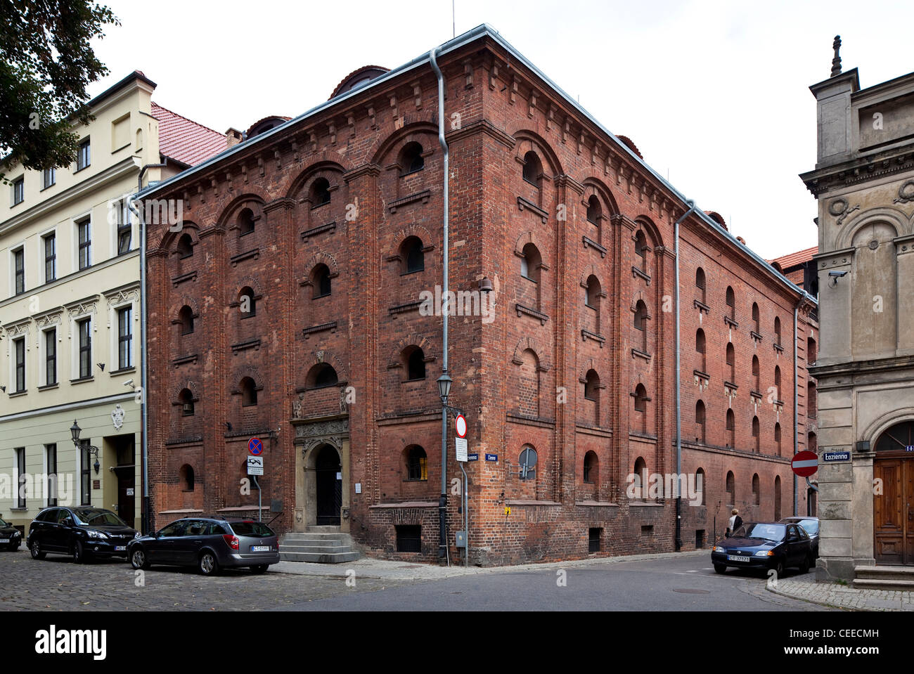 14th century torun architecture hi-res stock photography and images - Alamy